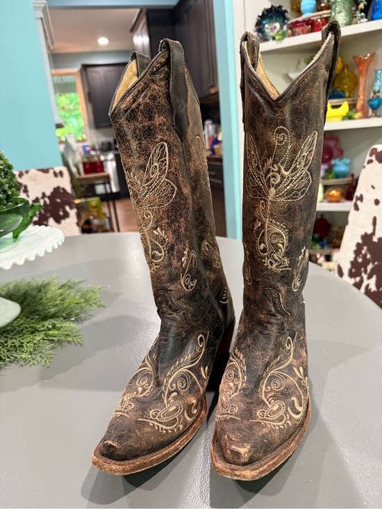 Circle G | Shoes | Circle G Brown Distressed Embroidered Leather Cowboy ...